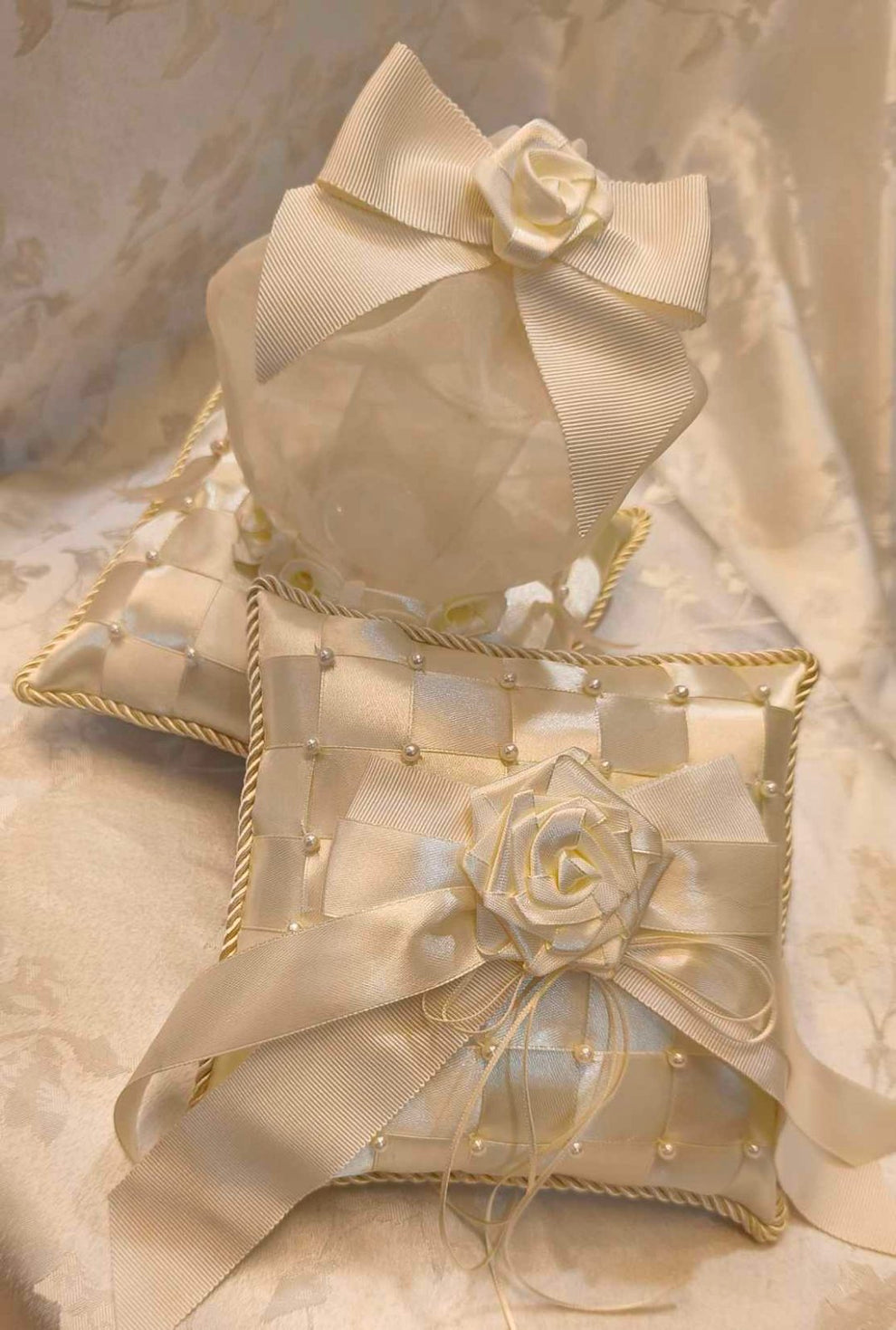 Wedding Pillow Rosette for Wedding Rings & Arrhae Ecru | The Wedding Library