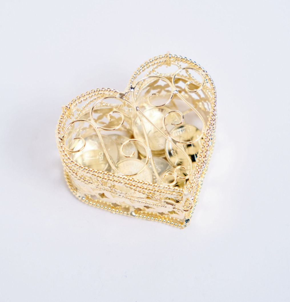 Shop Online Wedding Arrhae Coins Heart Design | The Wedding Library Manila